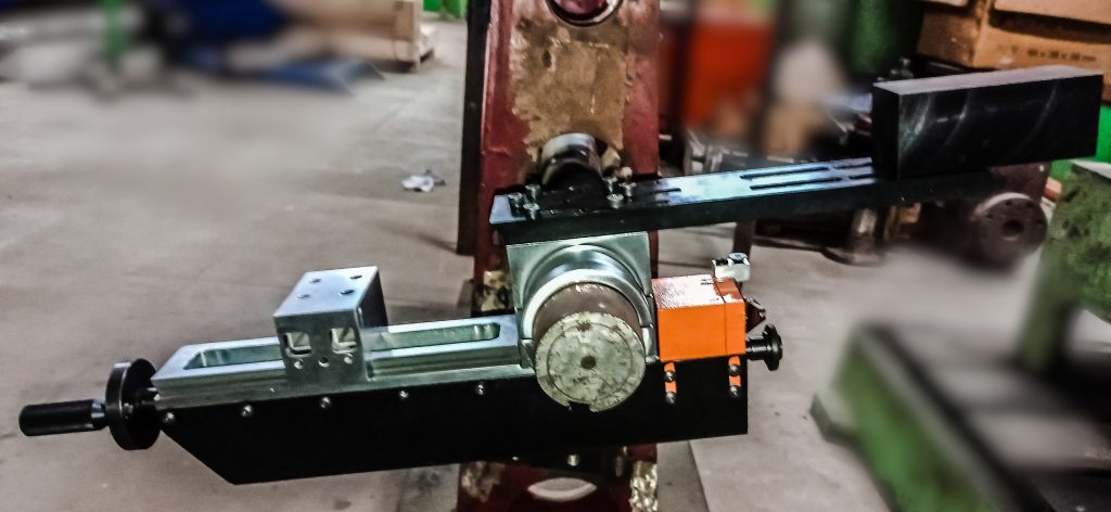 PRODUCTS - PORTABLE MACHINE TOOLS